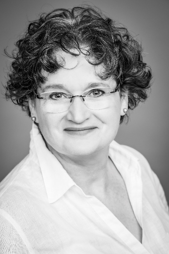 Doris Ruhmann - Business Tools AG